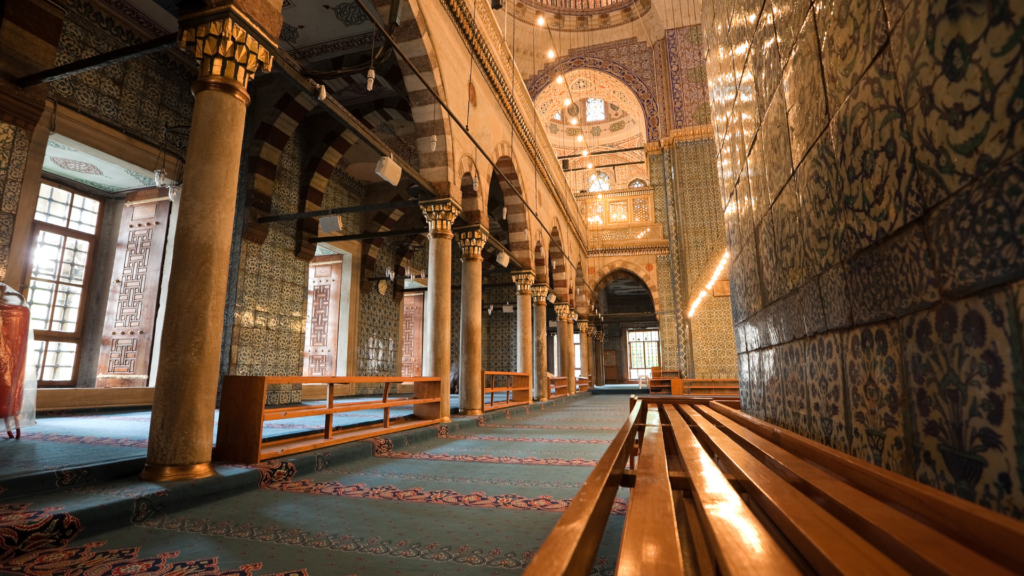 Rüstem Paşa Mosque – istanbulite